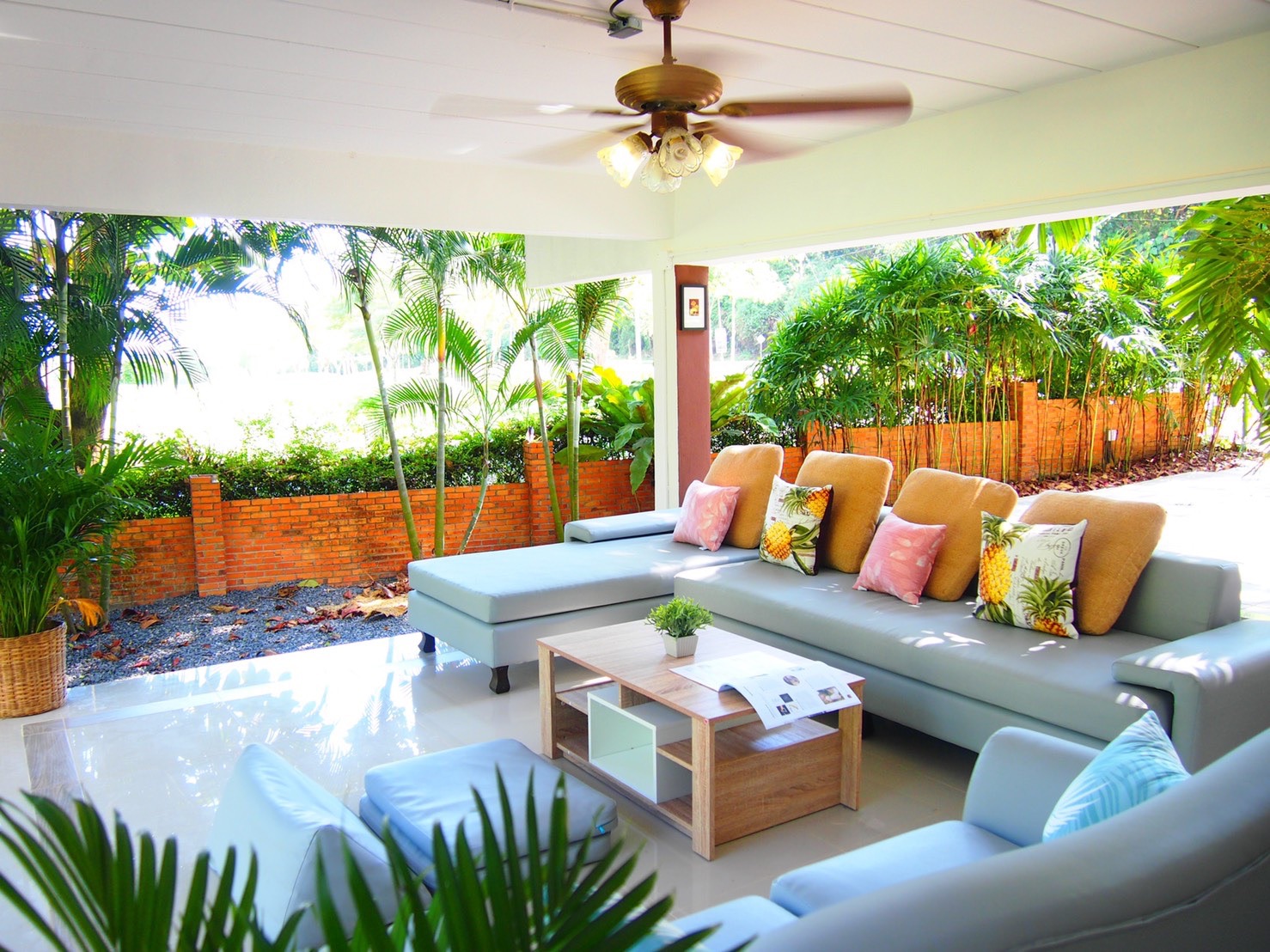 บ้านพักนครนายก JOE villa -5 ห้องนอน 🏕 ริมสนามกอล์ฟ royal hill บรรยากาศ ...